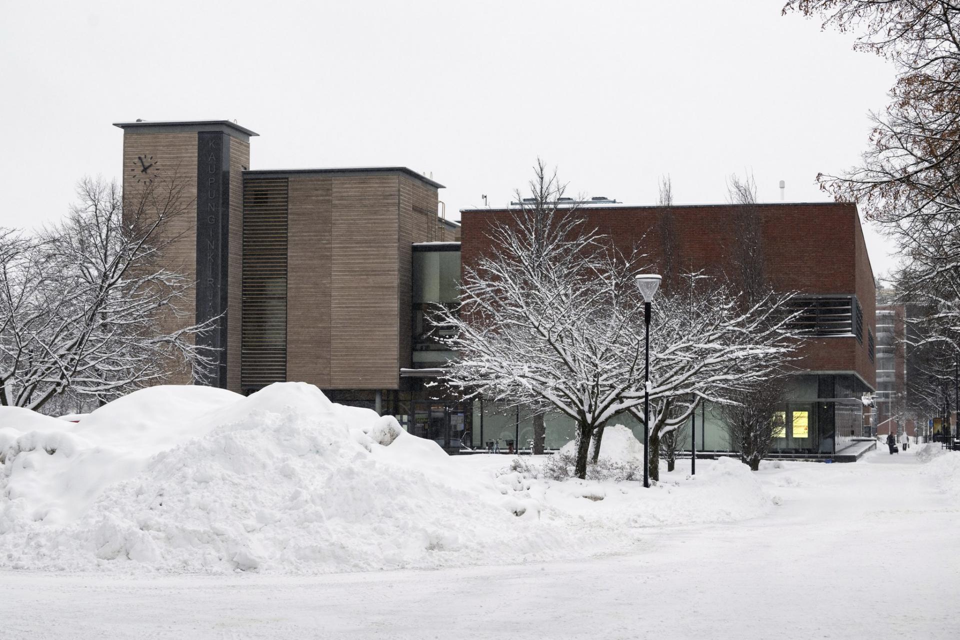 Keravan Kaupunginkirjasto: Aukioloajat, Palvelut ja Kaikki Tiedot tästä ...